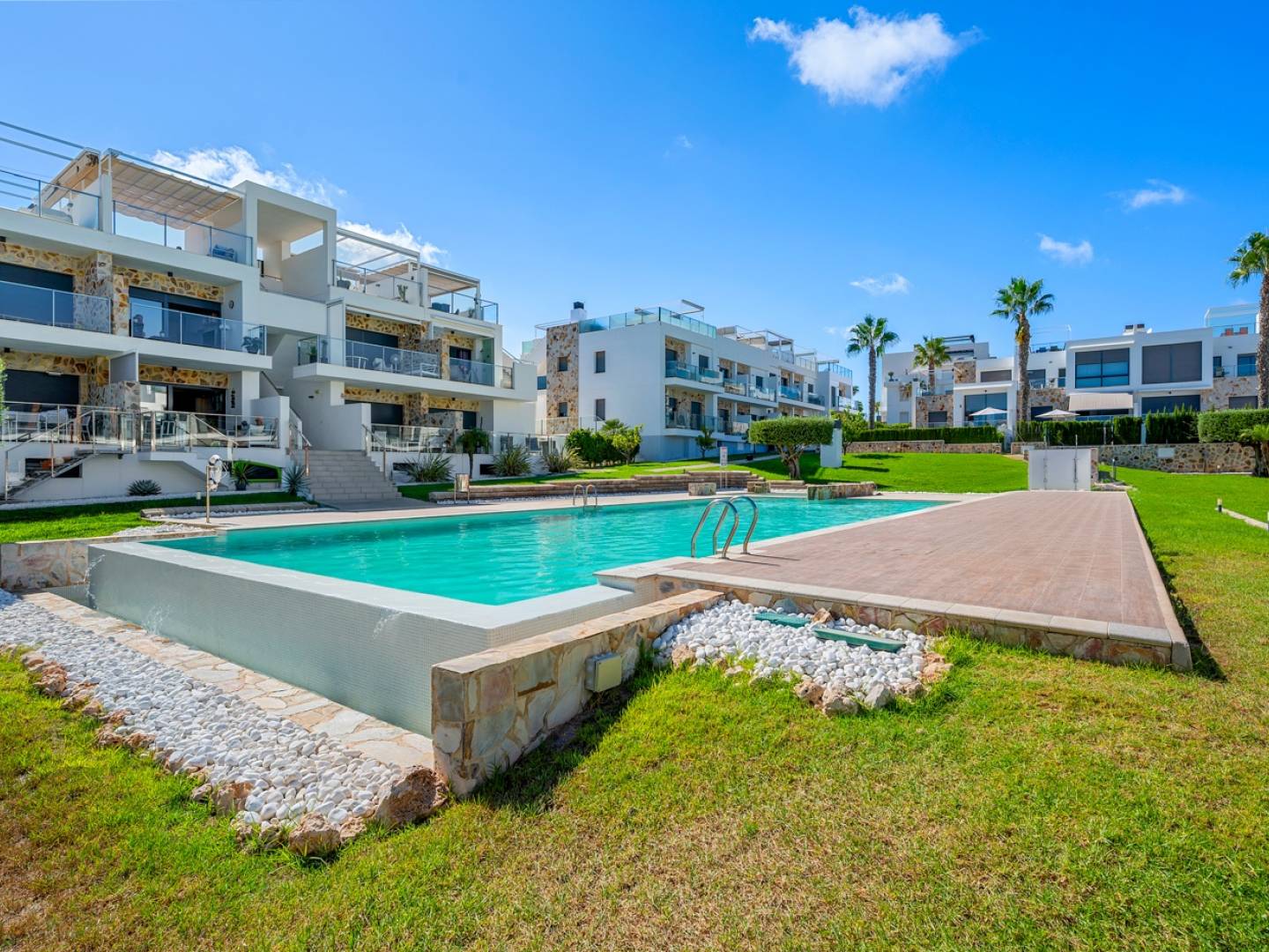 Appartement avec terrasse près de la mer à Orihuela Cos
