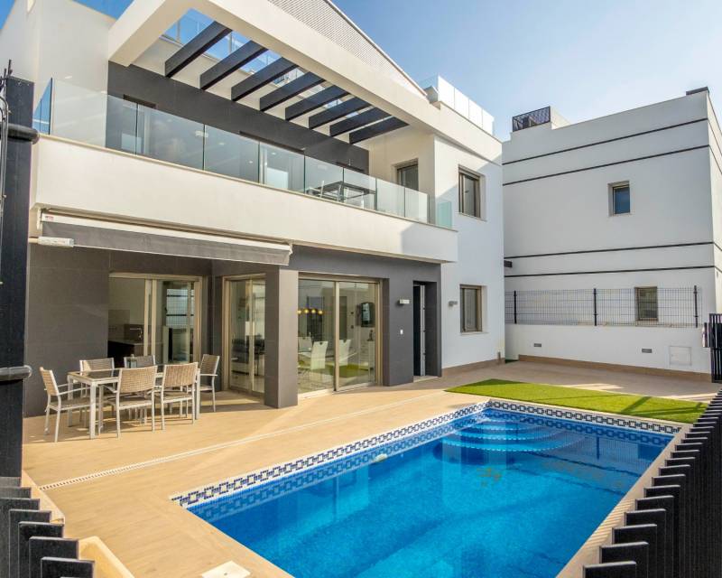 Villa moderne à faible consommation d'énergie à Villama